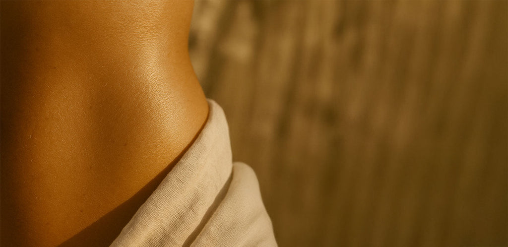 Peau et cycle menstruel : comment adapter votre routine